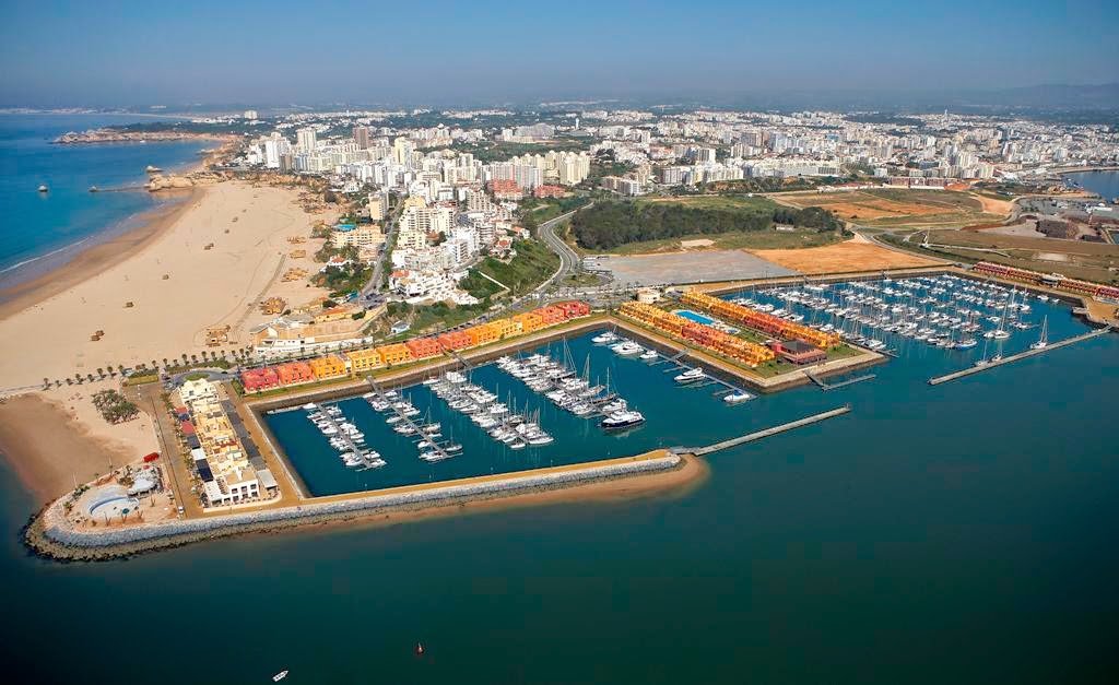 Este ano no Algarve veja a diferença
