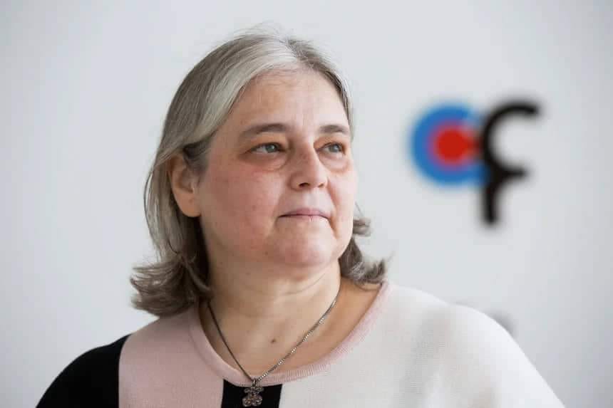 Médica portuguesa preside organização mundial de cancro da mama