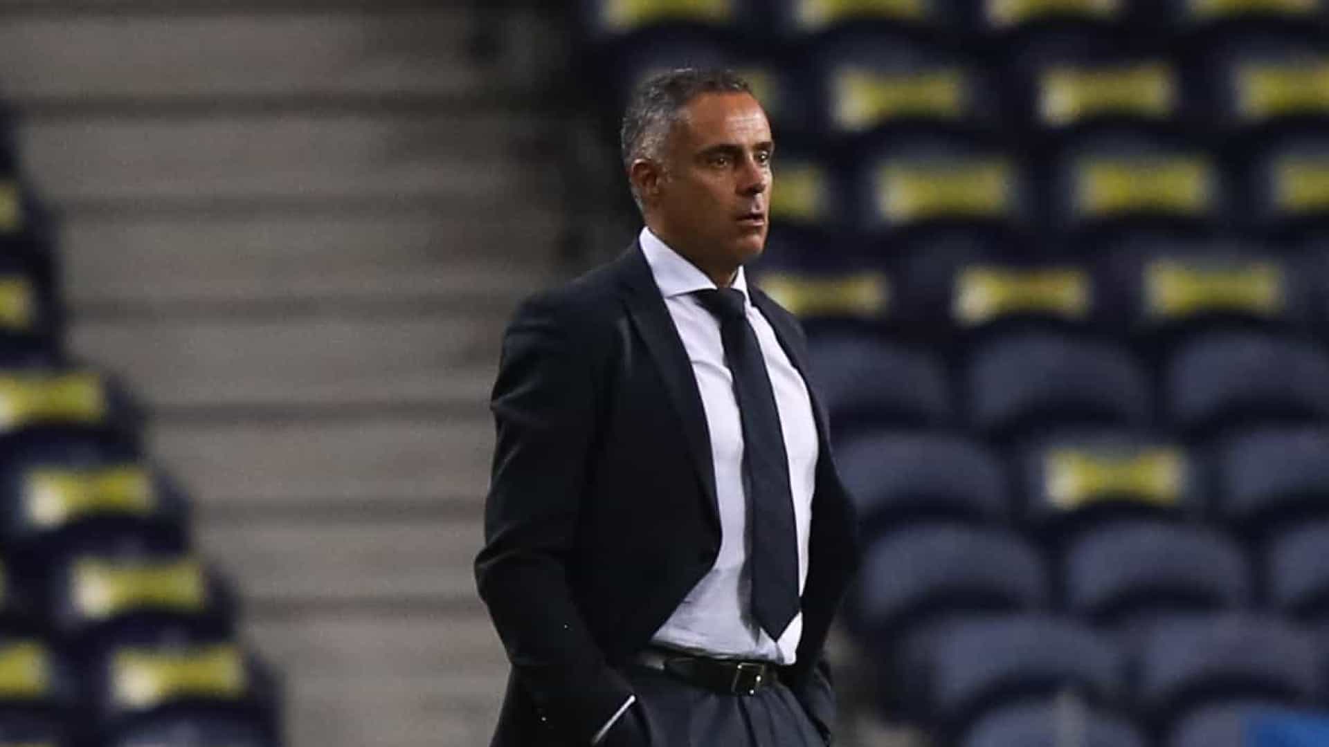 José Gomes regressa a casa